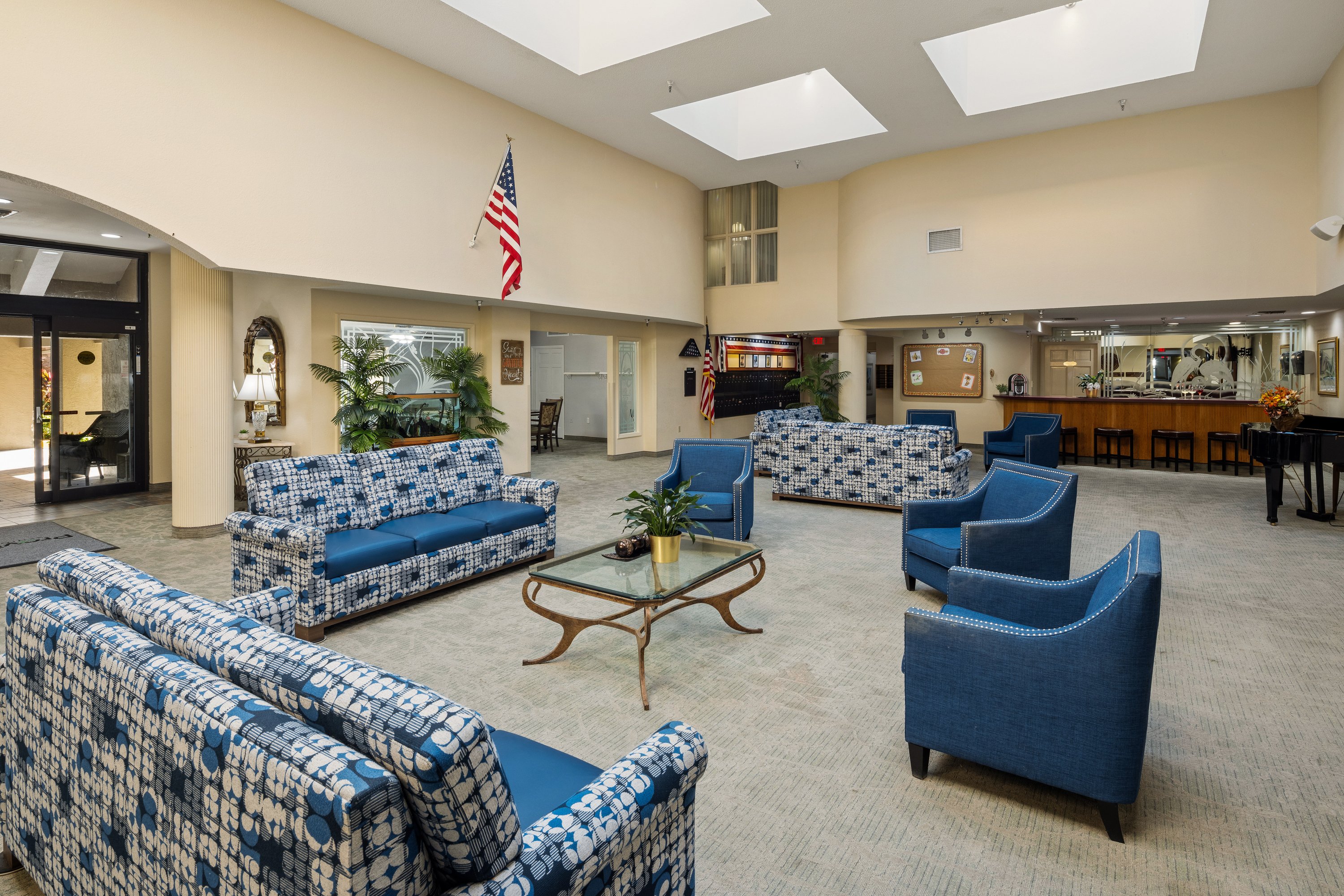 Clearwater Beach FL Senior Living Gallery - Belleairs Towers